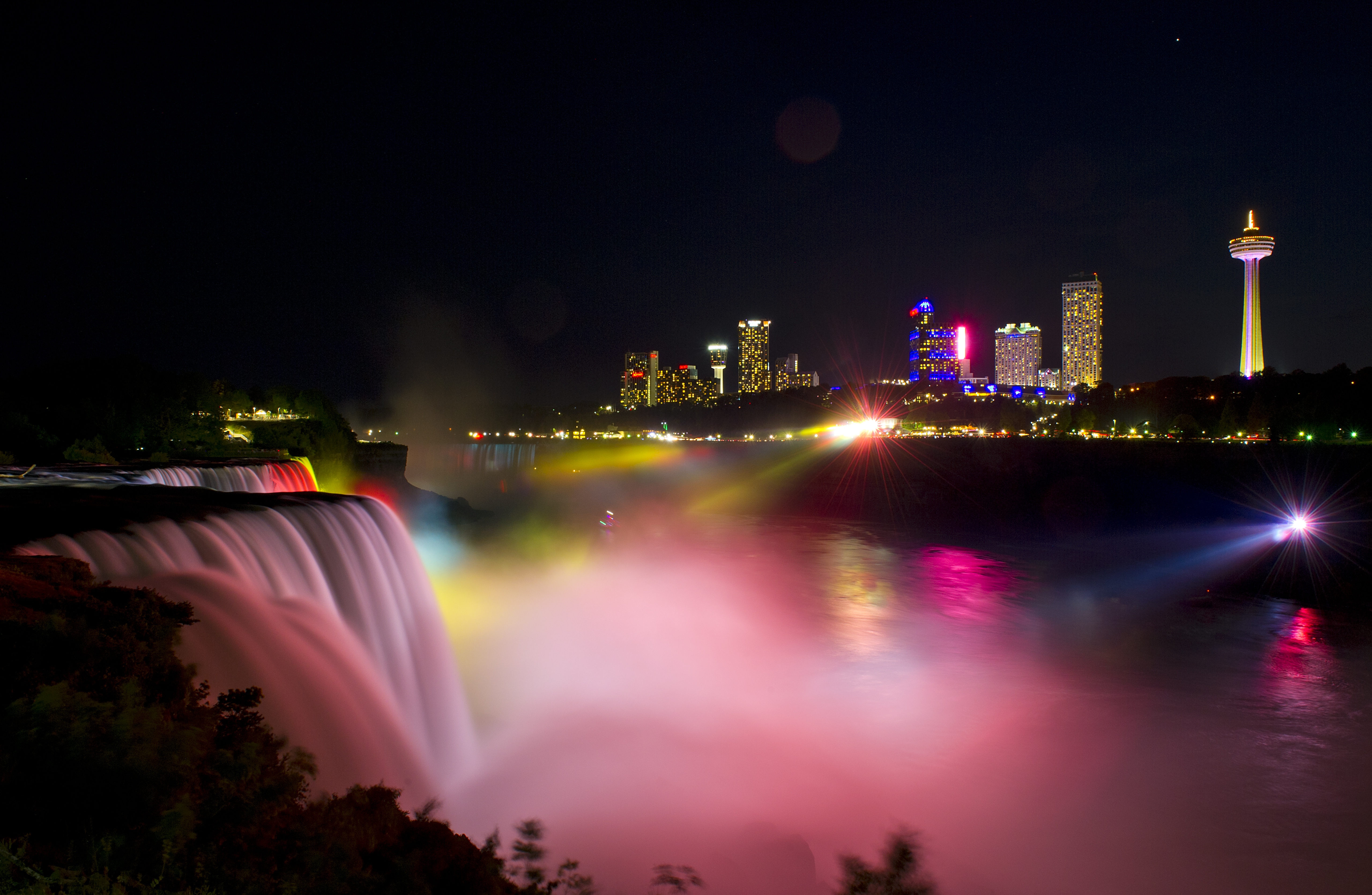 Niagara Falls Canada Night