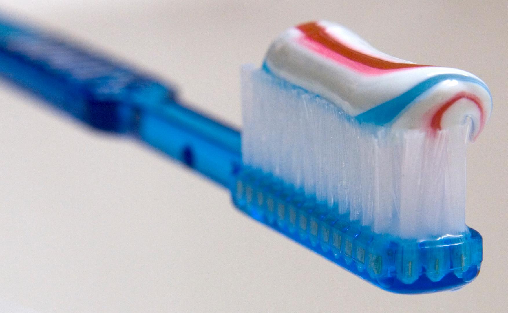 Posts falsely claim 'colour stripes on toothpaste tubes reveal ...