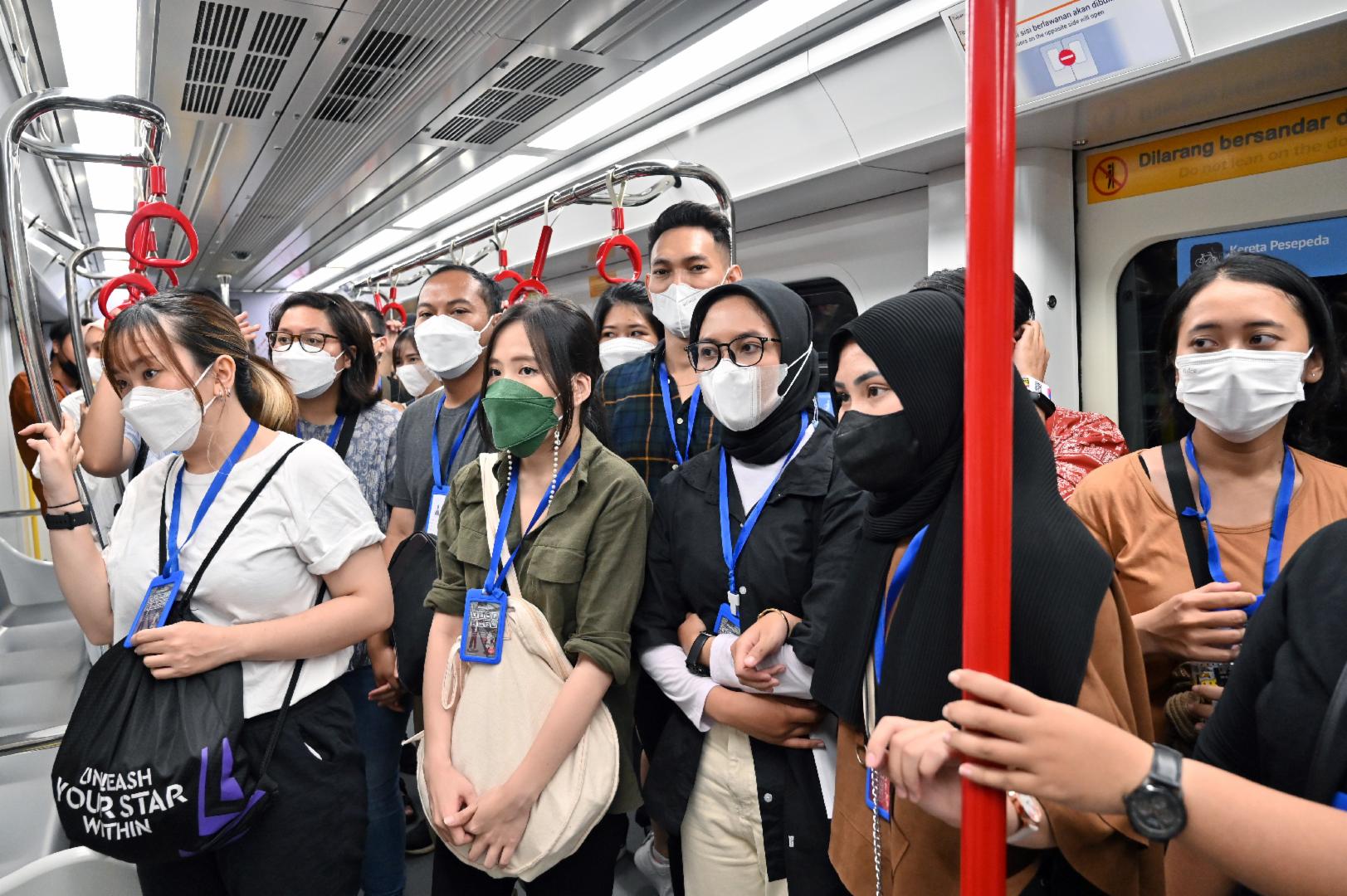 China Subway Zombie Attack In A Zombie Apocalypse, Will The Government