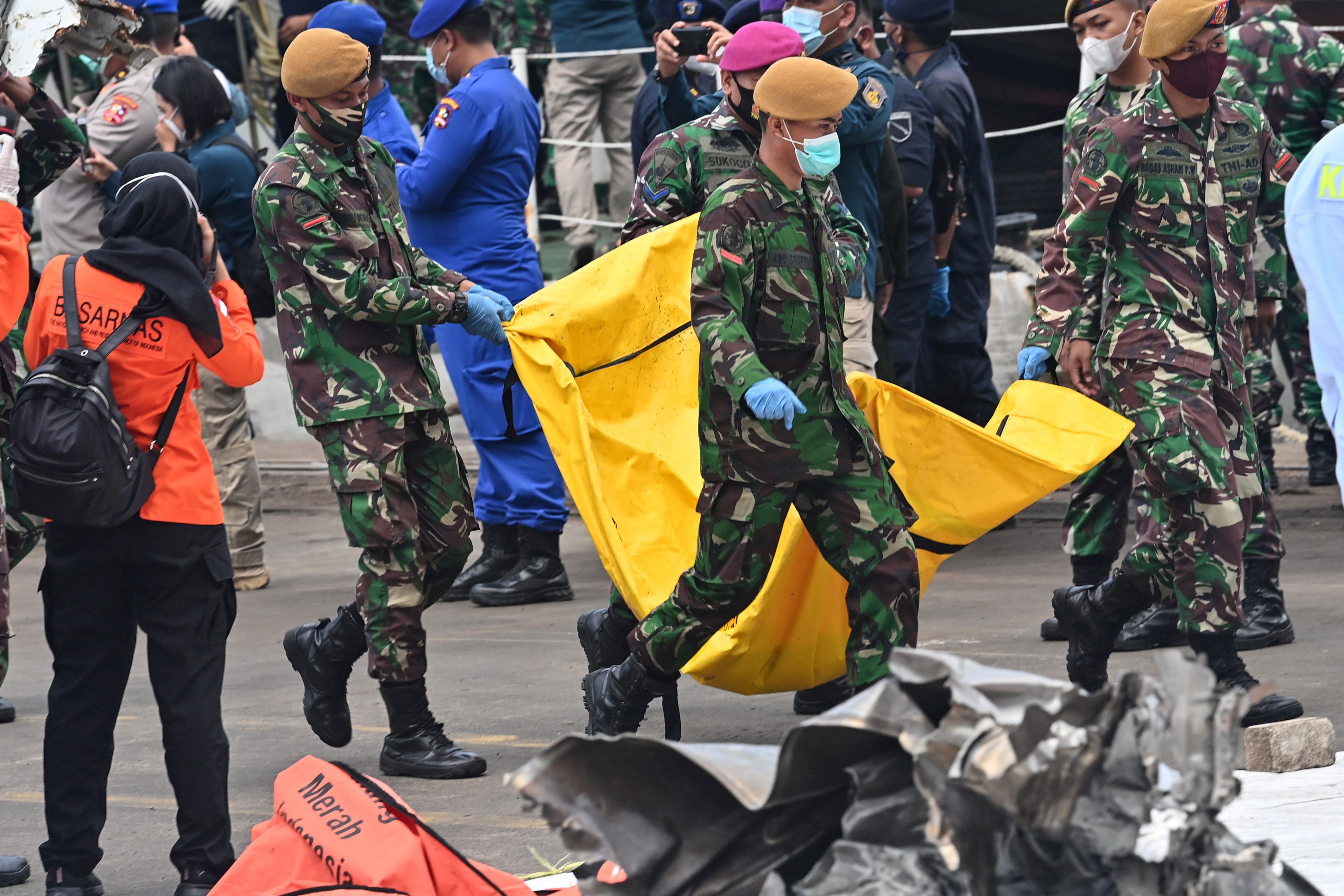 Video falsely purports to show Indonesia plane crash | Fact Check